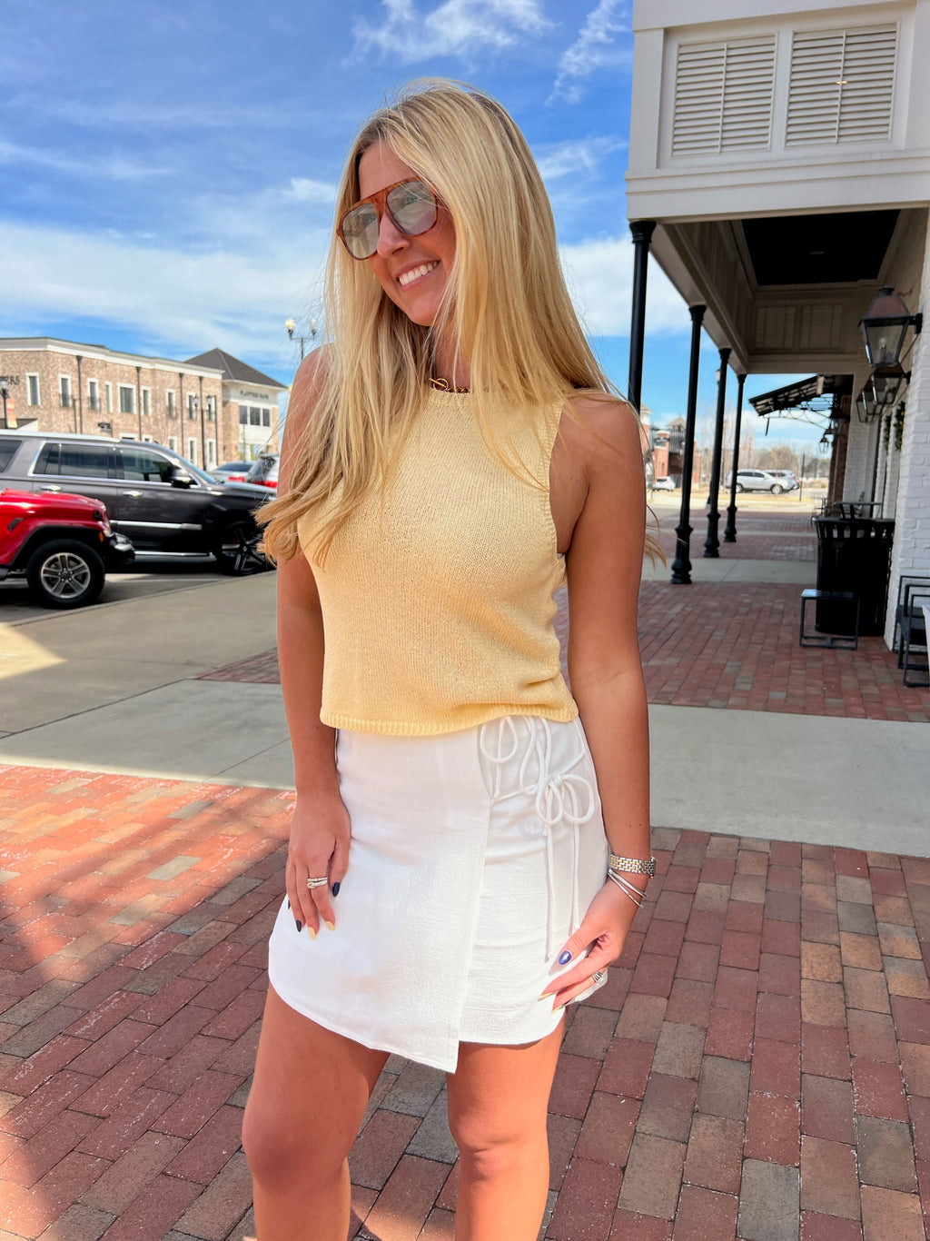 Sadie & Sage | Sterling Sweater Tank lemon – Stella Ivy Boutique